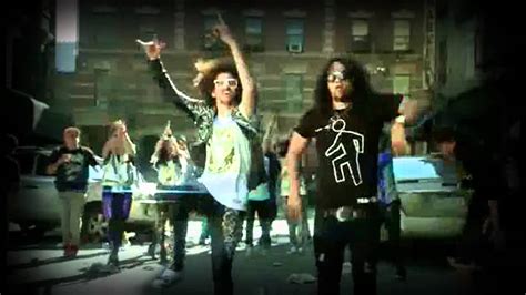 Lmfao Party Rock Anthem Ft Lauren Bennett Goonrock Invertido En Hd Youtube