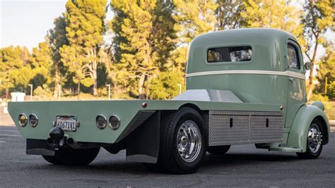 Coe Flatbed Trucks