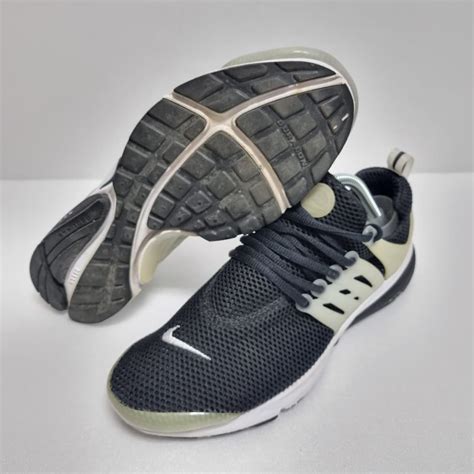 나이키 에어 프레스토 검흰 후루츠패밀리