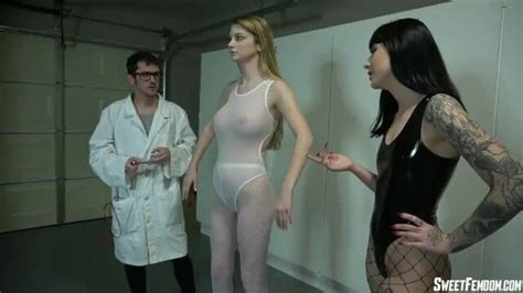 Sexy Ballbusting Robot Watch Porn Online