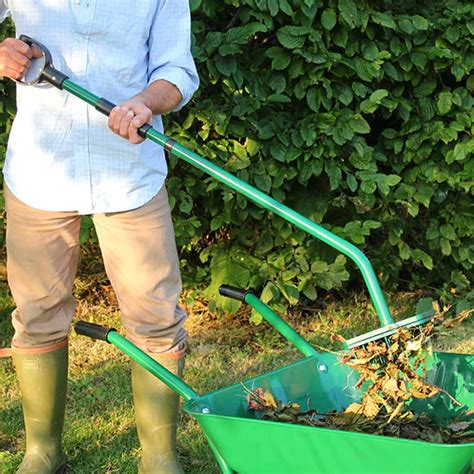 Spike Leaf Picker Mr Middleton Garden Shop