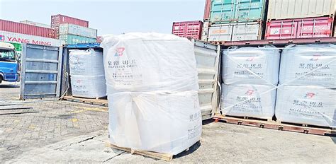 တရားမဝင် စက်သုံးဆီများ၊ လူသုံးကုန်ပစ္စည်းများ၊ လုပ်ငန်းသုံးပစ္စည်းများ၊ စားသောက်ကုန်ပစ္စည်းများ