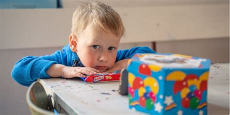 Як допомогти собі й дитині проживати досвід війни — поради психологів Nv
