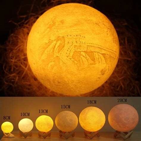 맞춤형 터치 스위치 2 색 3d 인쇄 달 램프 Usb 충전 에너지 절약형 Led 야간 조명 목재 홀더베이스 직경 15cm