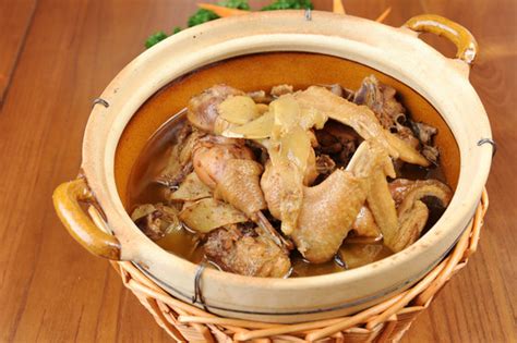 沙姜鸡煲 中国菜系 食品餐饮 摄影 汇图网www huitu