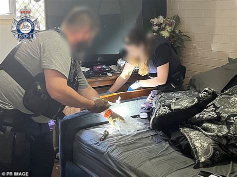 Cross Border Police Make Multiple Arrests NSW And Queensland And Seize Million Drugs And