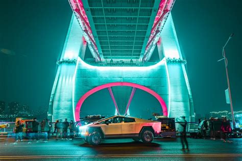 테슬라 사이버트럭 서울에 뜬다이달 전격 상륙 한국경제