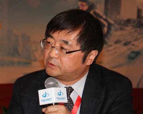 杨晓光：发展公共交通中运能和能耗很重要 同济大学新闻网