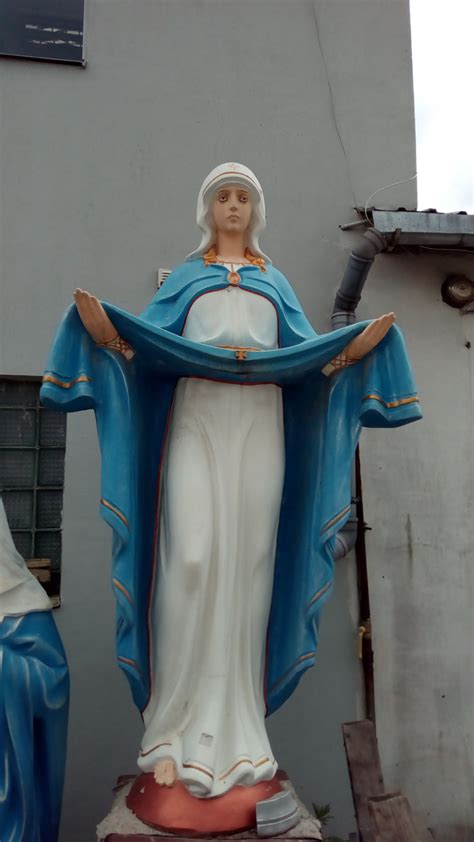 Скульптури для памятників Статуя Божої Матері Покрова 220 см бетон ціна 45500 грн — Prom Ua