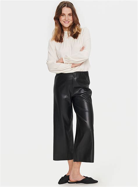 Dowie Wide Leg Faux Leather Cropped Pant Saint Tropez Shop Womenu2019s Straight Leg Pants