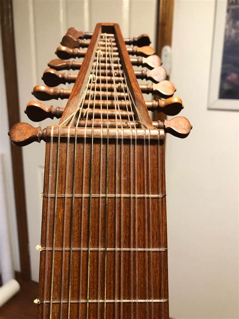 How S The String Spacing On This Lute I M A Classical Guitar Player