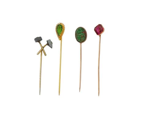 Set Of Four Vintage Jewelry Pins Some Gold For Sale At 1stdibs