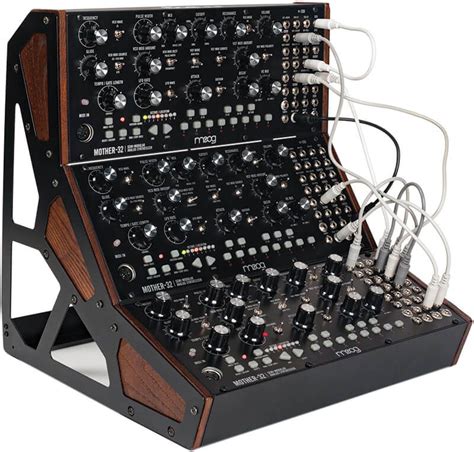MOOG Mother Semi Modular Synthesizer REVIEW