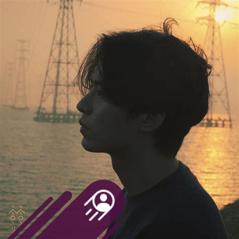 시우 프로페셔널 모드에서 새로운 크리에이티브 여정을 시작하게 되어 기쁩니다 프로필에서 저에 관해 소개를 확인하고 계속 소통할 수 있도록 팔로우해주세요