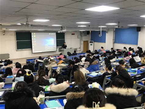 医学影像学院2017级召开年级大会 医学影像学院