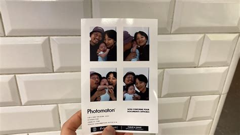 우리의 빠히 라오간마 고추기름 누들 이스라엘 음식점 Chiche Ici 서점 Mamiche 도넛과 슈 체류증 연장을 위한 사진 찍기 공원 피크닉 파리 일상