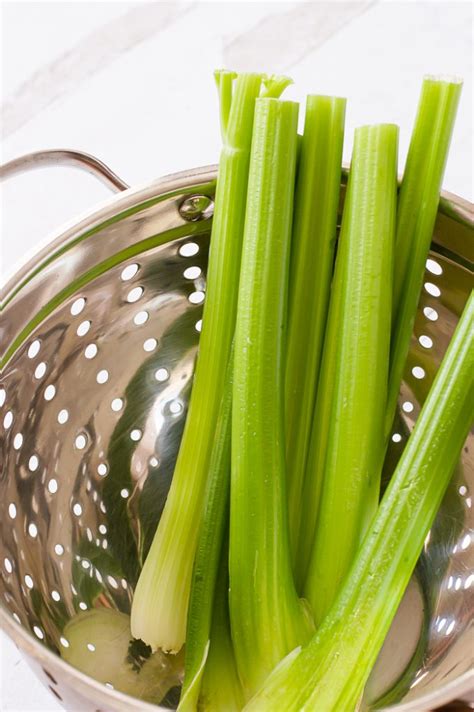 How To Store Celery Fresh Frozen The Natural Nurturer