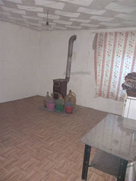 Къща с двор в Гарваново Едноетажна къща 91 кв м РЗП 870 кв м двор Къщи Вили Гарваново