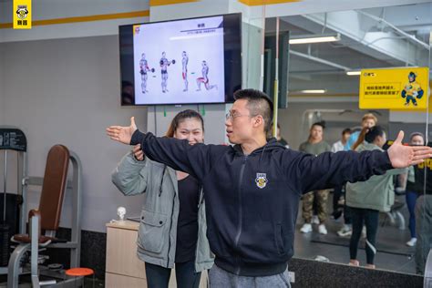 私人健身教练对身高有什么要求【赛普健身教练培训基地】
