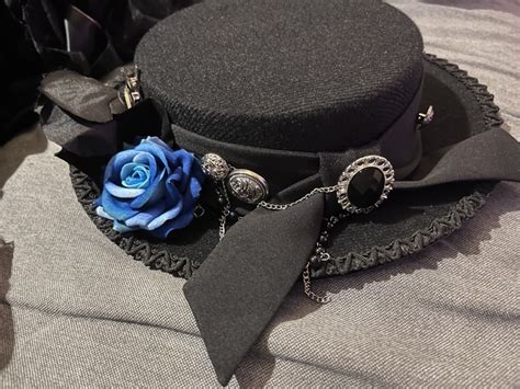 Princess Chronicles Ouji Hat In Black X Blue Hats Lace Market
