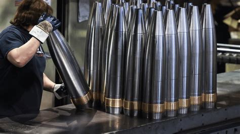 Нардеп сказав скільки зброї Україна зможе виробляти цьогоріч Читайте на Ukr Net