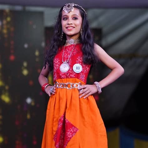 Simran Sahoo Simranmodeldancer • Threads Say More