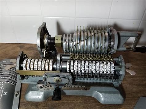 lorenz cipher machine r cipher