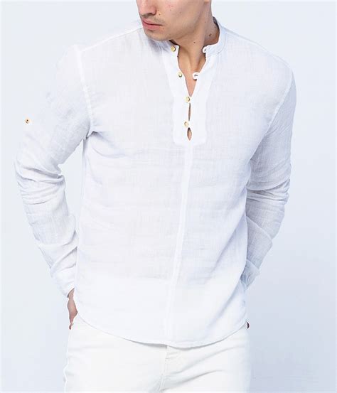 Мъжка бяла ленена риза остро деколте с копчета Спортно елегантни мъжки