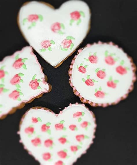 МАСЛЕНИ БИСКВИТИ СЪС ЗАХАРНА ГЛАЗУРА Ухае на…