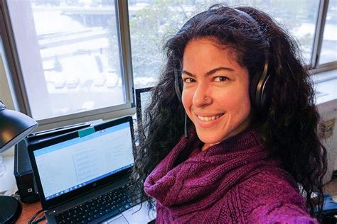 freelance translation opps on linkedin how to work as an online language translator