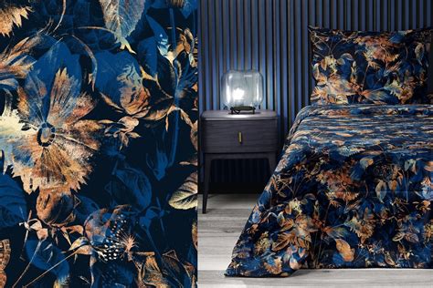 Gold Leaves Design Cuts