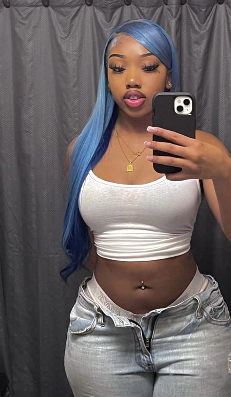 Pin By On Flickz Blue Hair Black Women Beautiful Curvy Women