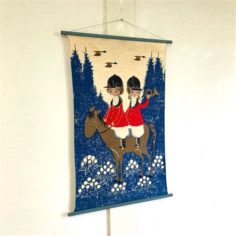 Aase Og Preben Jangaard デンマーク製 ヴィンテージタペストリー 「馬に乗った双子の姉妹」北欧 壁掛け かわいい 希少 中古