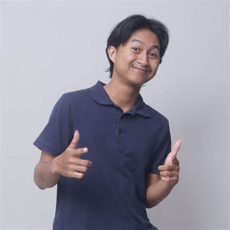 Tentang Naufal Akbar Nugroho