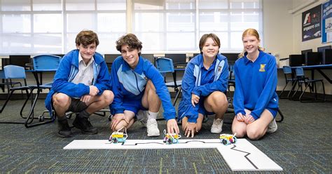 Encouraging Curious Minds Through Stem