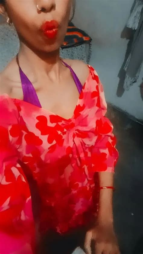 Desi Look 9 Nude Pics Xhamster