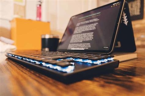 A Brief Review Of The Keychron Bluetooth Mechanical Keyboard For IPad Shawn Blanc