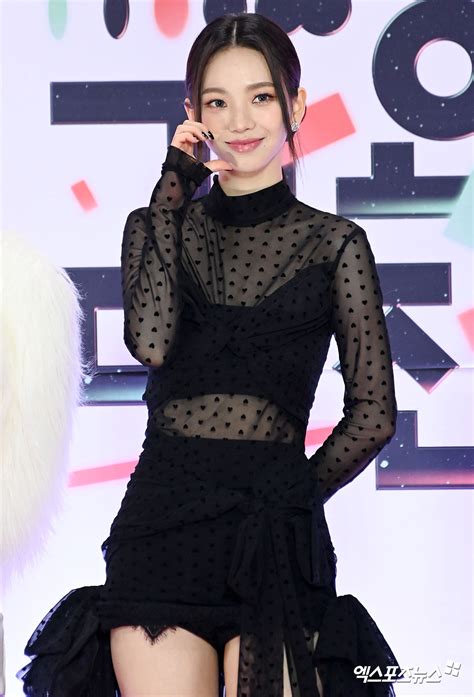 에스파 카리나 추위에도 과감한 시스루 엑 s HD포토 나무뉴스