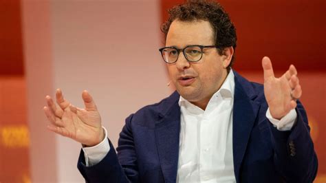 Anthropic достигна до 61 5 млрд долара в първия кръг на финансиране Profit Bg