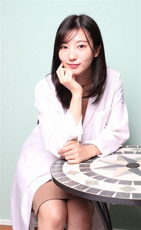 코피 터지는 글래머 몸매를 가진 일본 약사 후방주의 꾸르