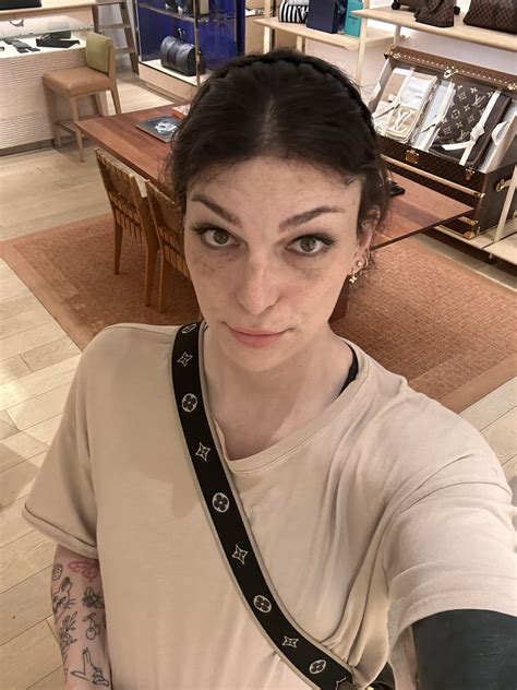 𝓷𝓲𝓬𝓸𝓵𝓮 ⁿˢ𝒻𝓌 on Twitter IHeartMysterion ill show you later im picking it up from LV rn