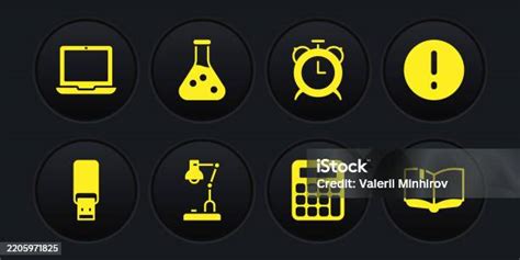 Usb 플래시 드라이브 말풍선 및 느낌표 테이블 램프 계산기 알람 시계 시험관 책 오픈 및 노트북 아이콘을 설정합니다 벡터 Usb 케이블에 대한 스톡 벡터 아트 및 기타