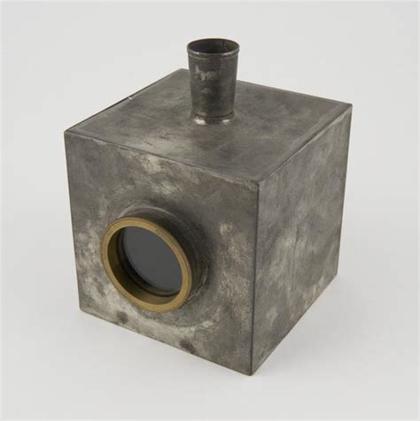 Leslie Cube Science Museum Group Collection