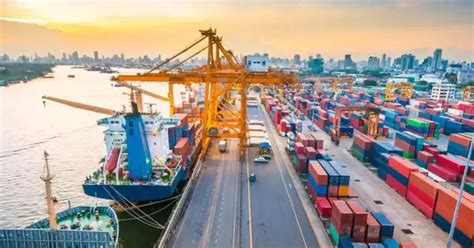 Refrigerated Container Rake Arrives At Kolkata Dock System Cargo Breaking News