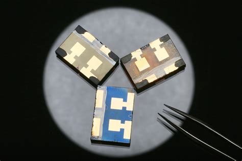 Perovskite Solar Cells Surpass 20 Efficiency Epfl
