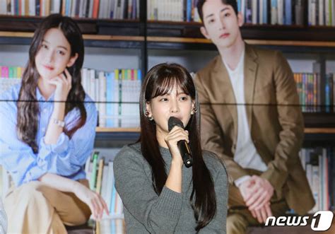 휴남동 서점 오연서 목소리로만 감정 전달 어려웠다 [n현장]