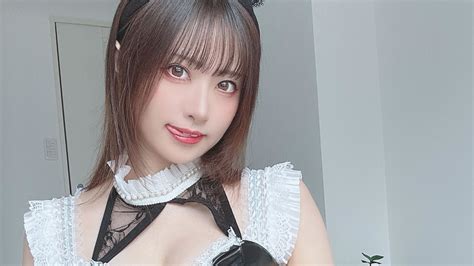 大胆なバニーレース！ 有川紗雪、透けセクシーな黒レースバニーガールコスプレを披露 Appbank