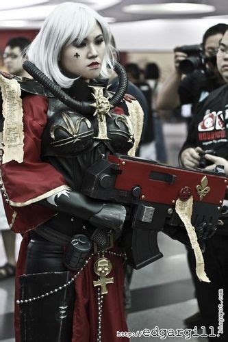 Sister Of Battle Nicely Done 40k Sisters Of Battle Comic Con Cosplay Cosplay Costumes