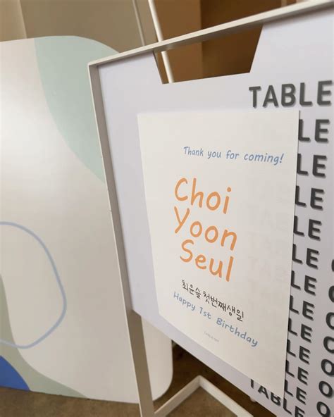 춘천고희연칠순환갑돌상백일상테이블오 테이블오 온유정에서 윤슬공주님의 돌잔치♥️ 테이블 너무 예쁘다며 칭찬 많이 해주셔서 많이많이 행복했어요〰️ 오늘 공지천이