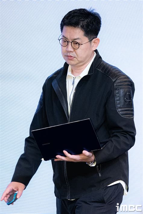 [포토] 오메가엑스 전 소속사 긴급 기자회견 현장